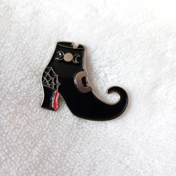 Jewelry | Gothic Halloween Black Witch Shoe Pin | Poshmark
